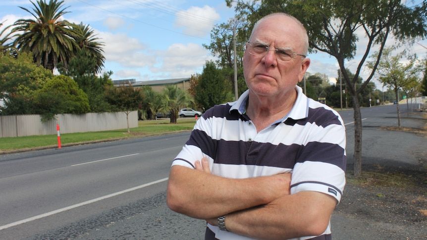 Trucks banned from overnight parking in Holbrook main…