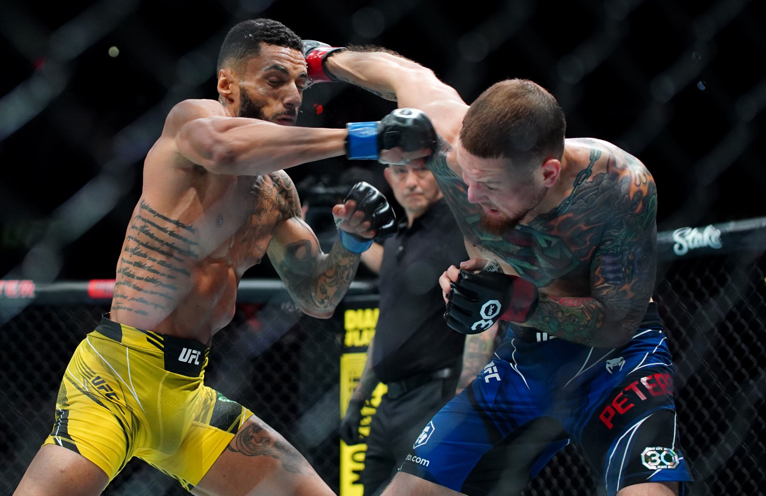 Lucas Alexander def. Steven Peterson at UFC on ESPN…