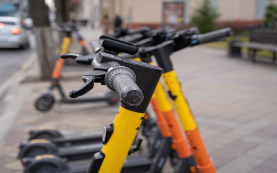 Navigating the risks and rewards of electric mobility…