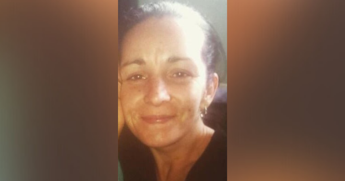 Mum-of-three drowned in shallow stream after falling…