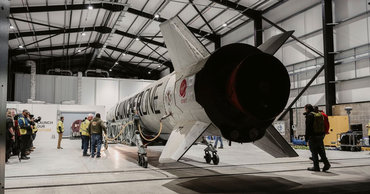 Virgin Orbit: Richard Branson's rocket company to lay…