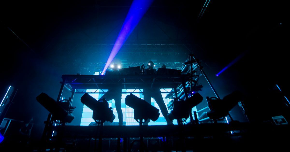 Review: Rave pioneers Orbital deliver storming…