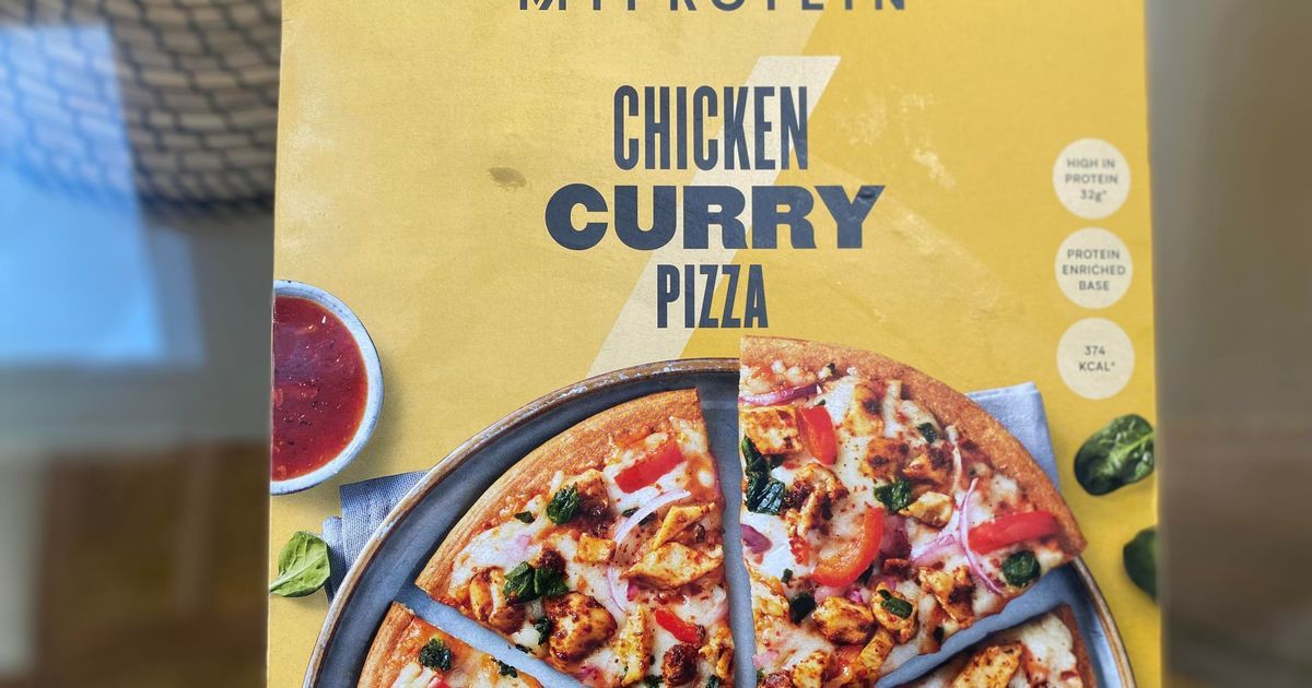 I tried Iceland's new £4 'low calorie' pizza and it's…