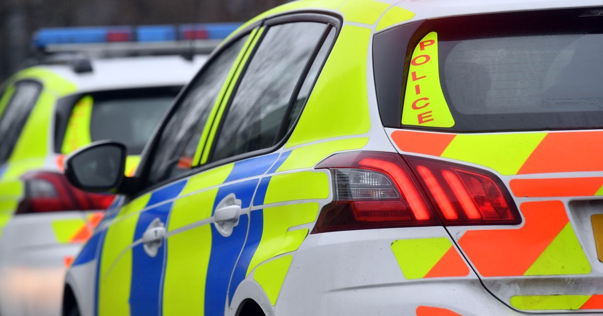 Traumatised police officer has 'panic attack' in…