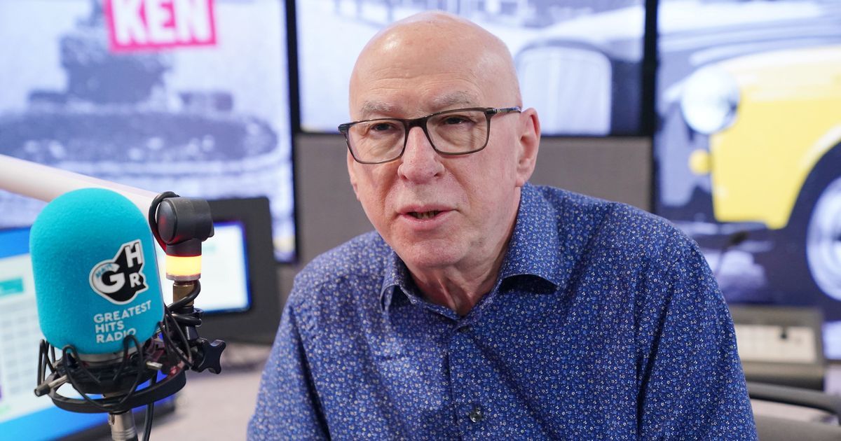Ken Bruce praised for 'genius' move as he begins first…