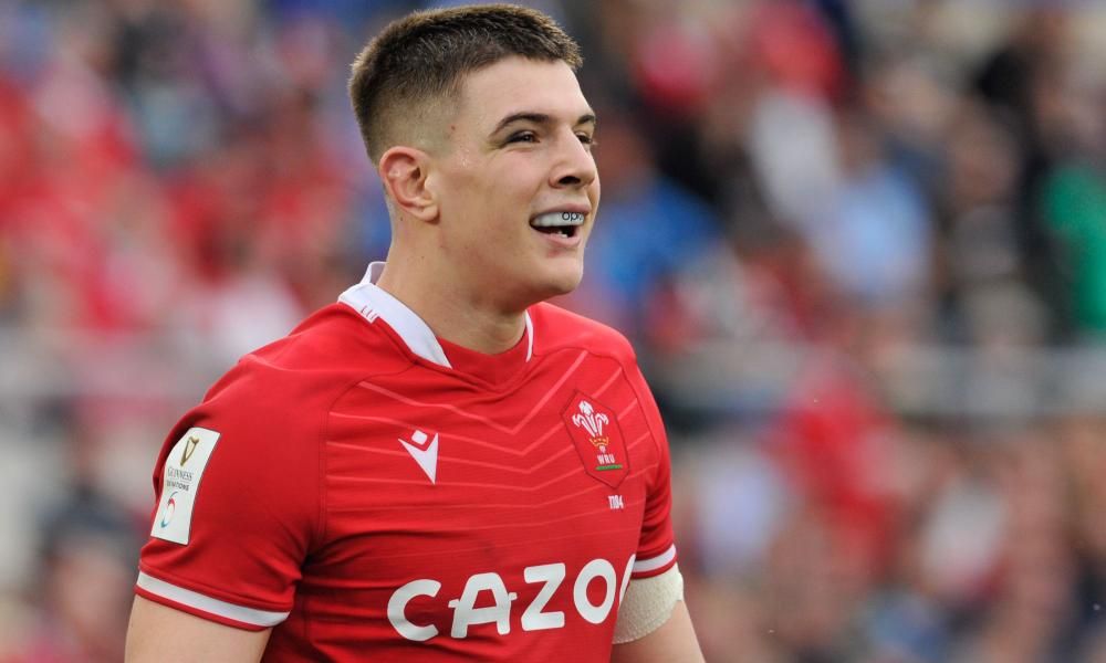 Wales exodus continues as Hawkins makes move to Exeter