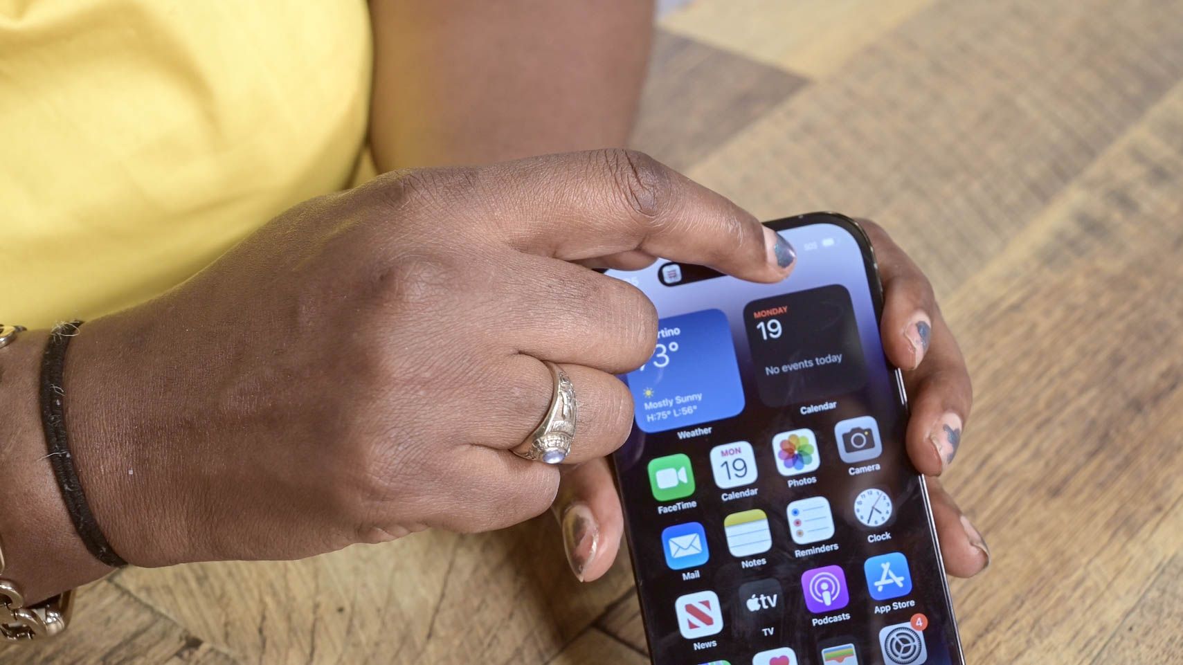 iPhone display roadmap shows the end of the road for…