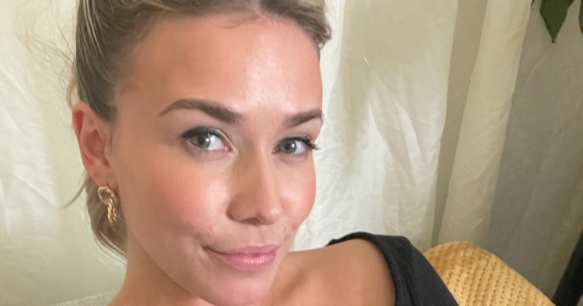 First Dates star Laura Tott announces she's pregnant…