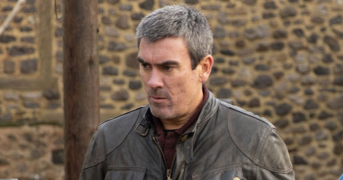 ITV Emmerdale fans 'screaming' as Cain Dingle is…