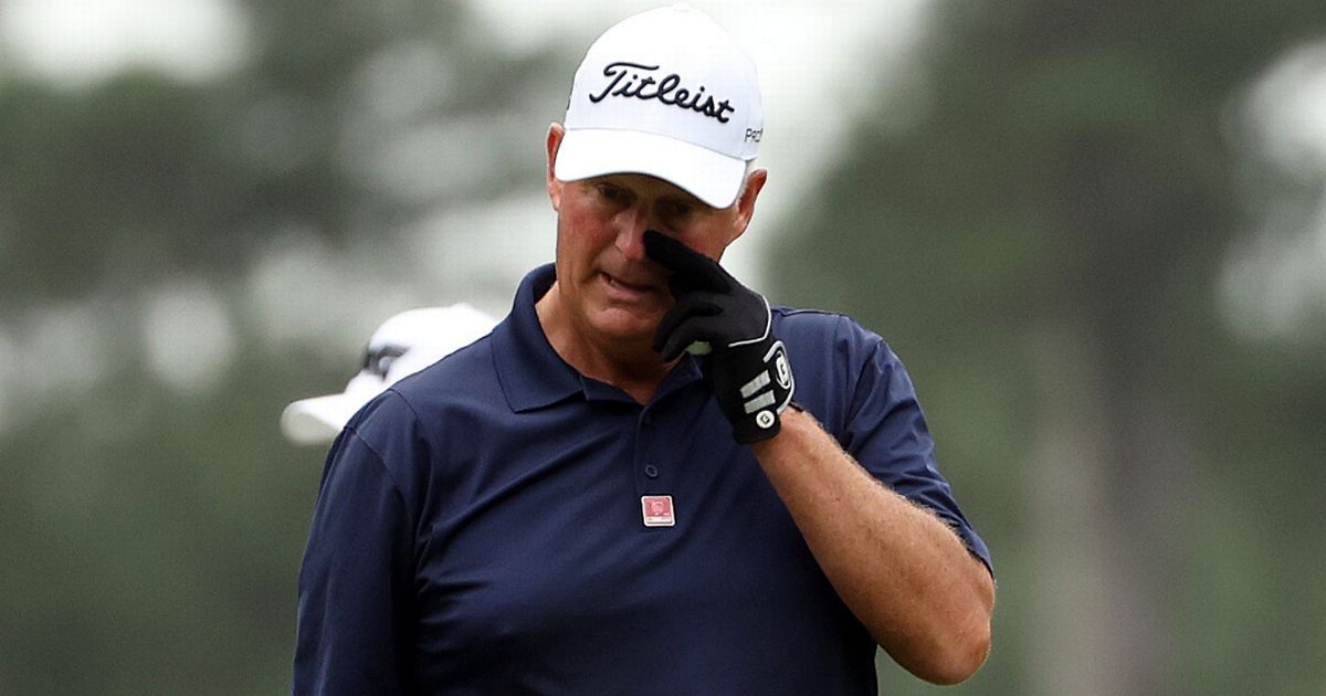Sandy Lyle breaks club at final Masters as shot…