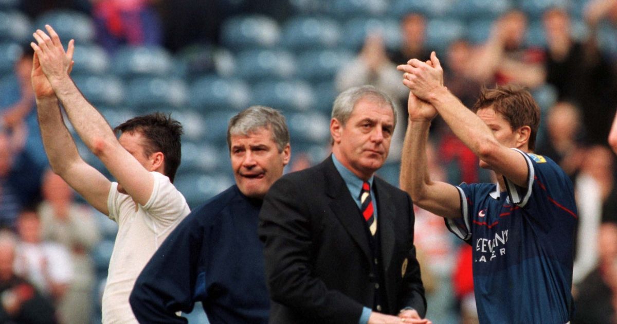 Archie Knox tells Rangers to embrace Walter Smith…