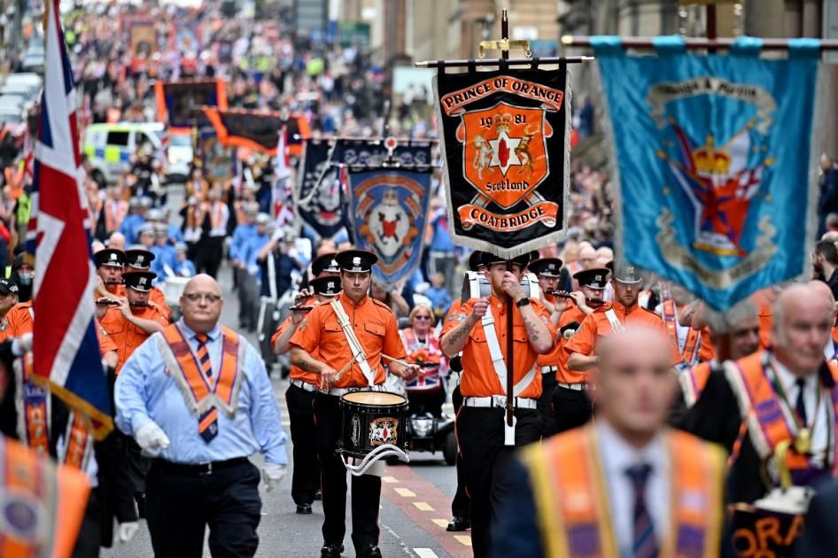 Thousands to take part in Orange parades planned for…