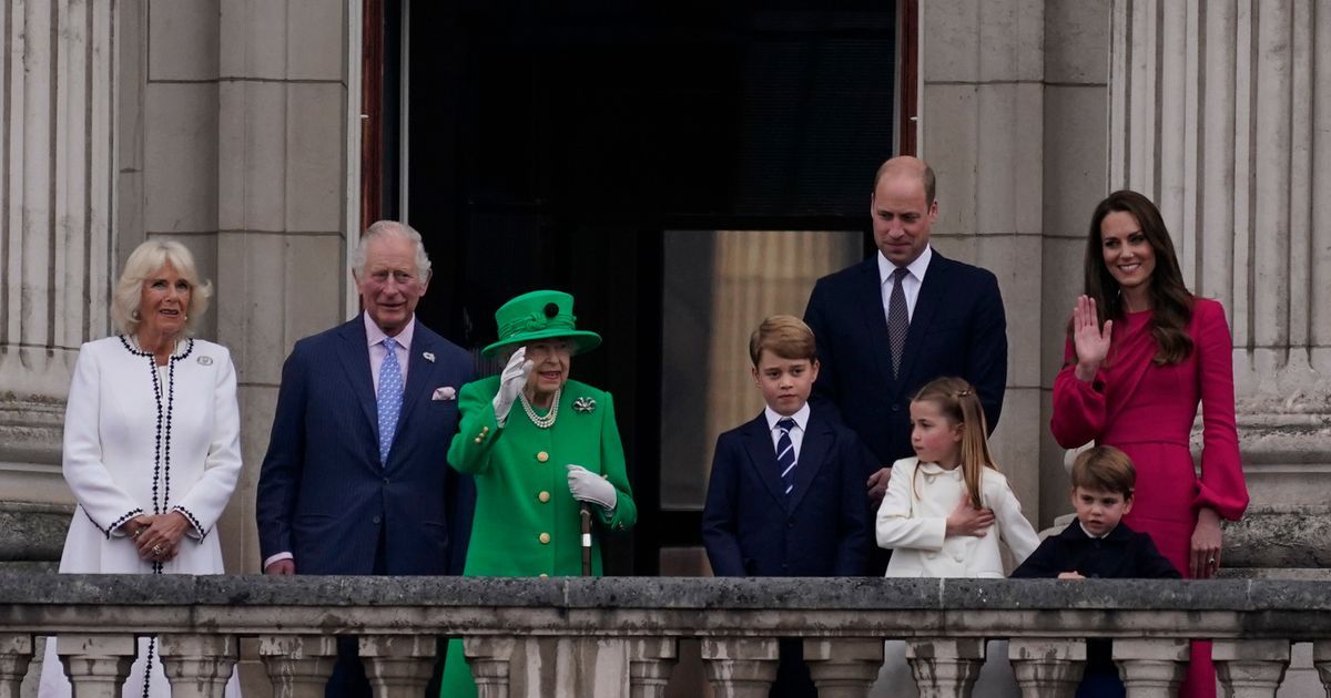 Queen's huge effort for Jubilee balcony appearance as…