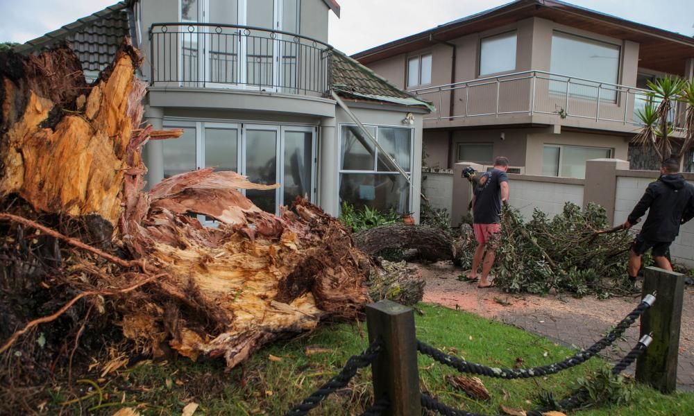 ‘A scary scene’: Auckland, still recovering from…