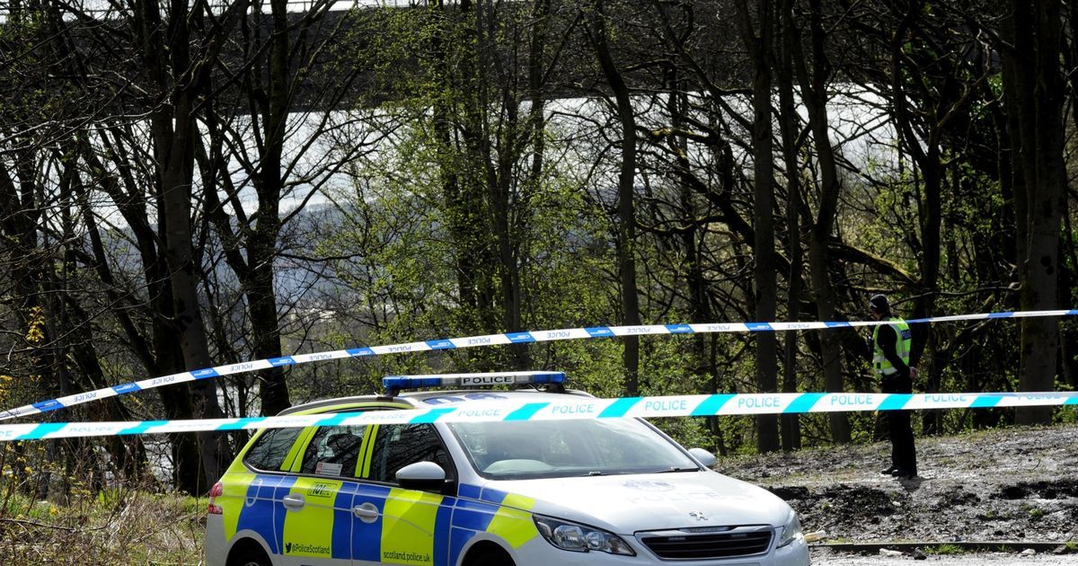 Breaking: Police tape off area along Paisley's White… Breaking: Police tape off area along Paisley's White…