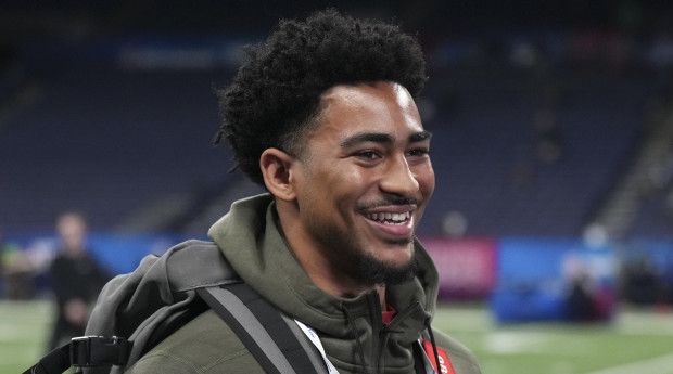 Bryce Young Compared to Steph Curry by One Coach