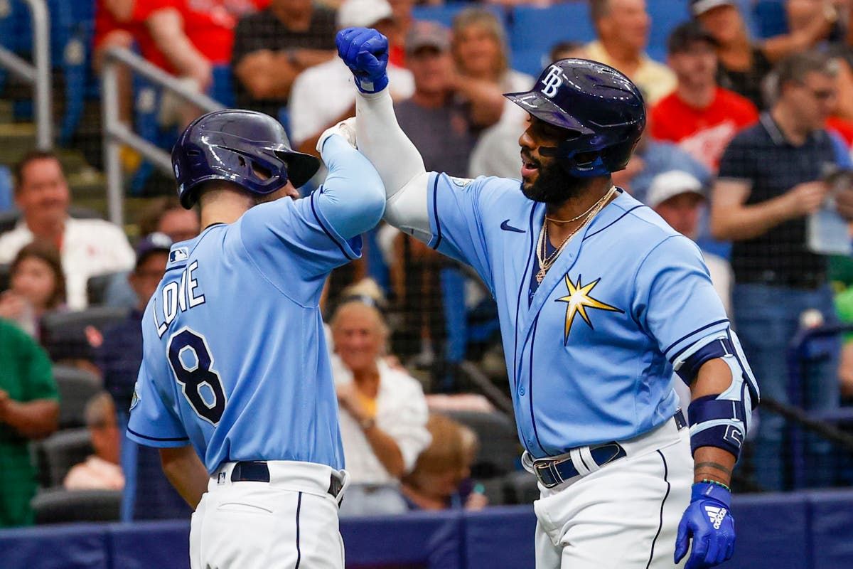 Rays tie record with 13-0 start, rally to beat Red Sox…