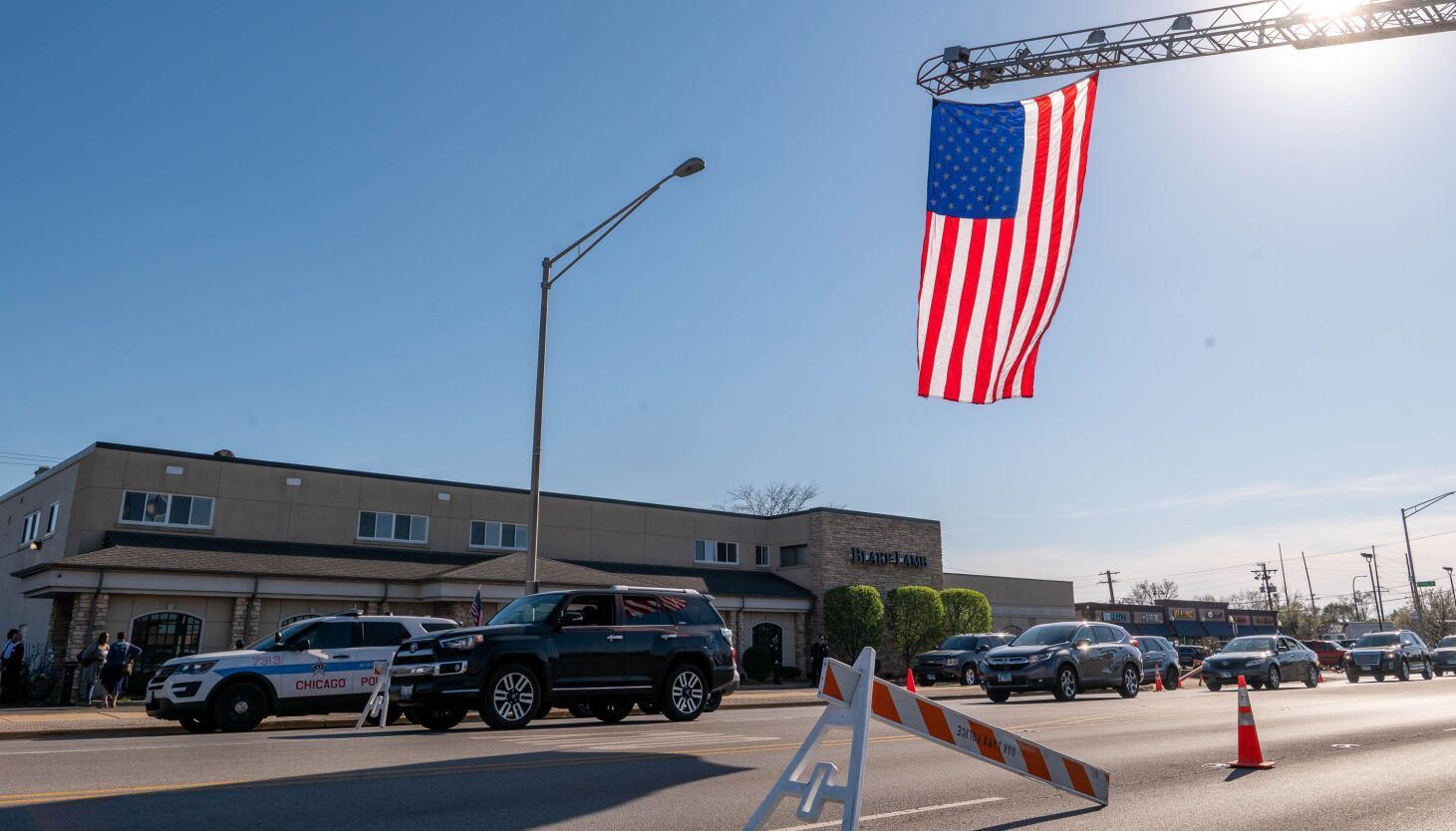 Visitation held for Chicago firefighter Jermaine Pelt…