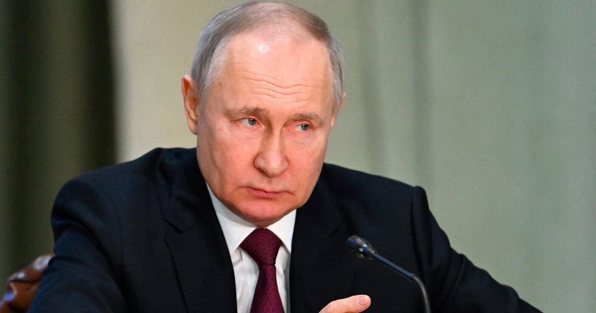 Putin is having chemotherapy for cancer according to…