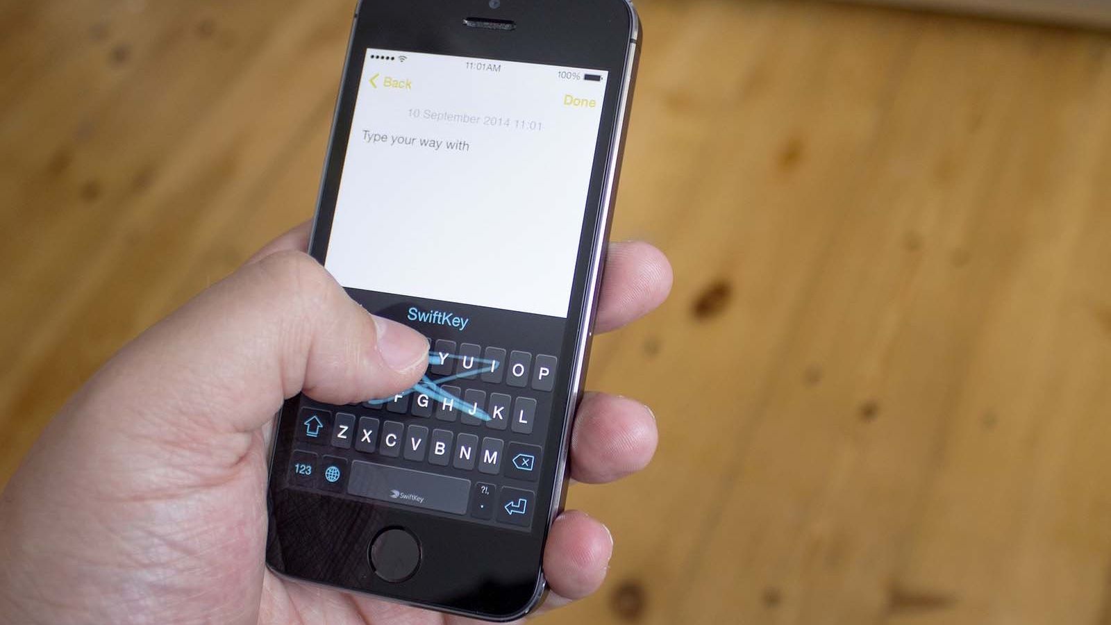 Your iPhone's SwiftKey keyboard now has Bing AI baked…