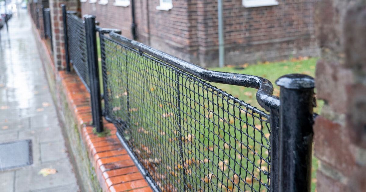 People are only just realising that street railings…