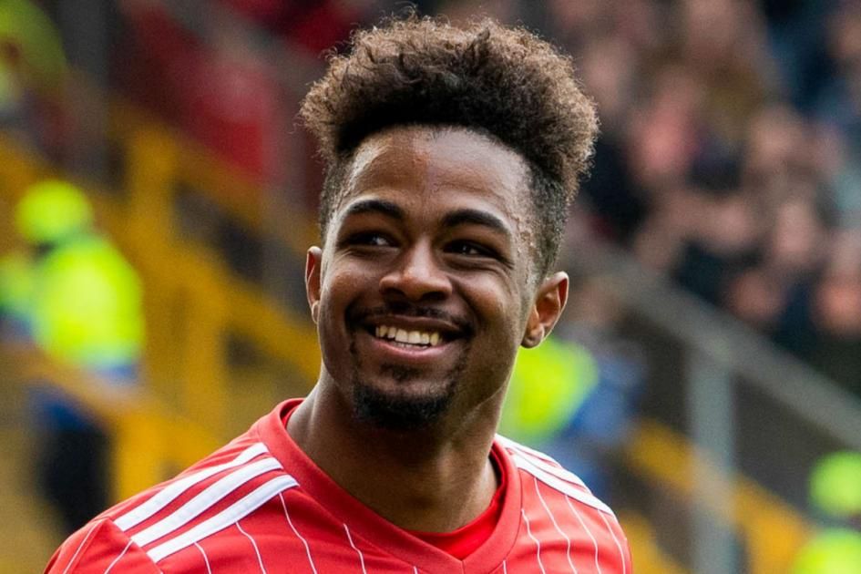 Aberdeen star Duk reveals Benfica sell-on fee amid…