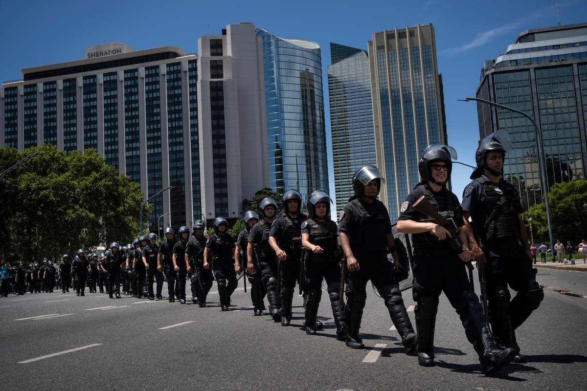 Police in Argentina's capital to start using stun guns