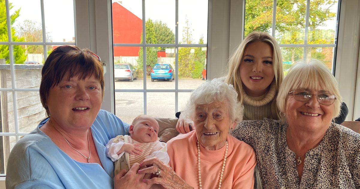 Family has five generations of all women with 101…