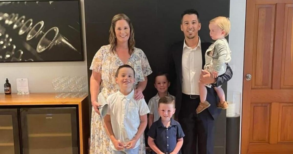 Dad raising 4 boys alone after mum and baby die - and…