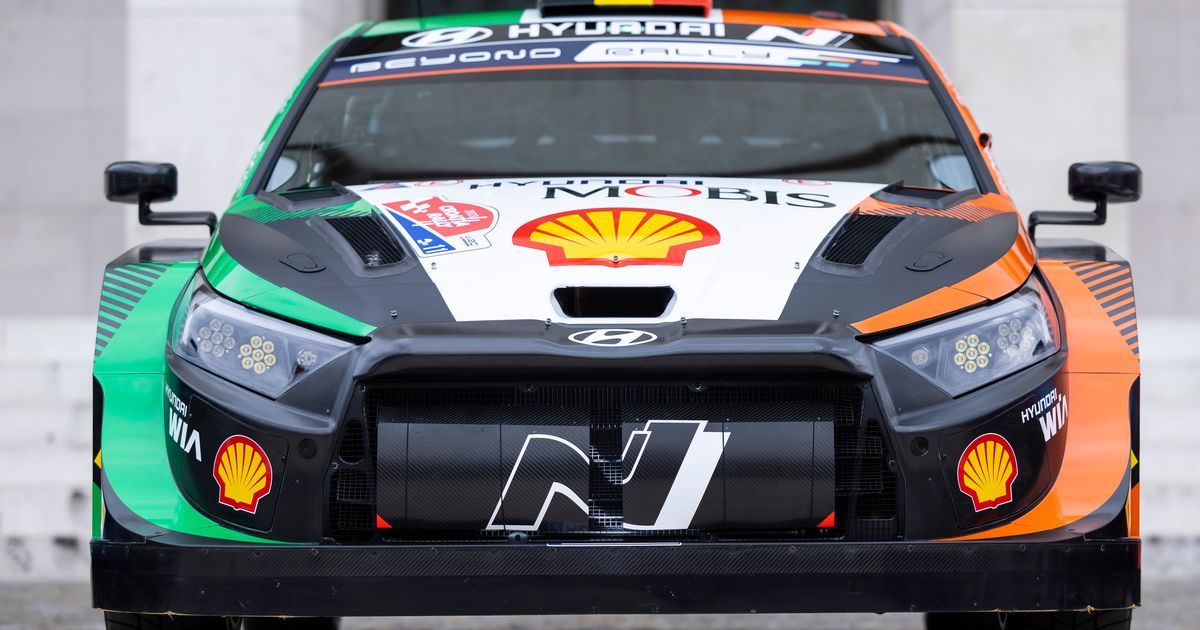 Hyundai pay tribute to Craig Breen with Irish colour… Hyundai pay tribute to Craig Breen with Irish colour…