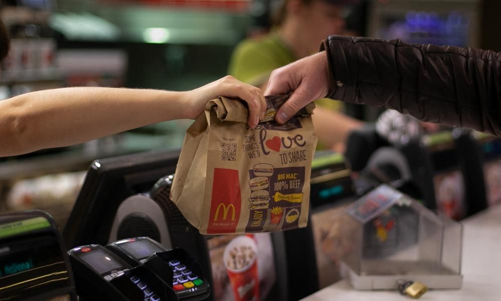 McDonald’s offered Met police cheap burgers and free…