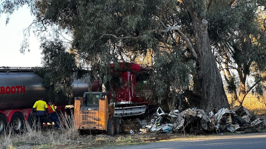 Deadly Strathmerton crash sends 'shock wave' through…