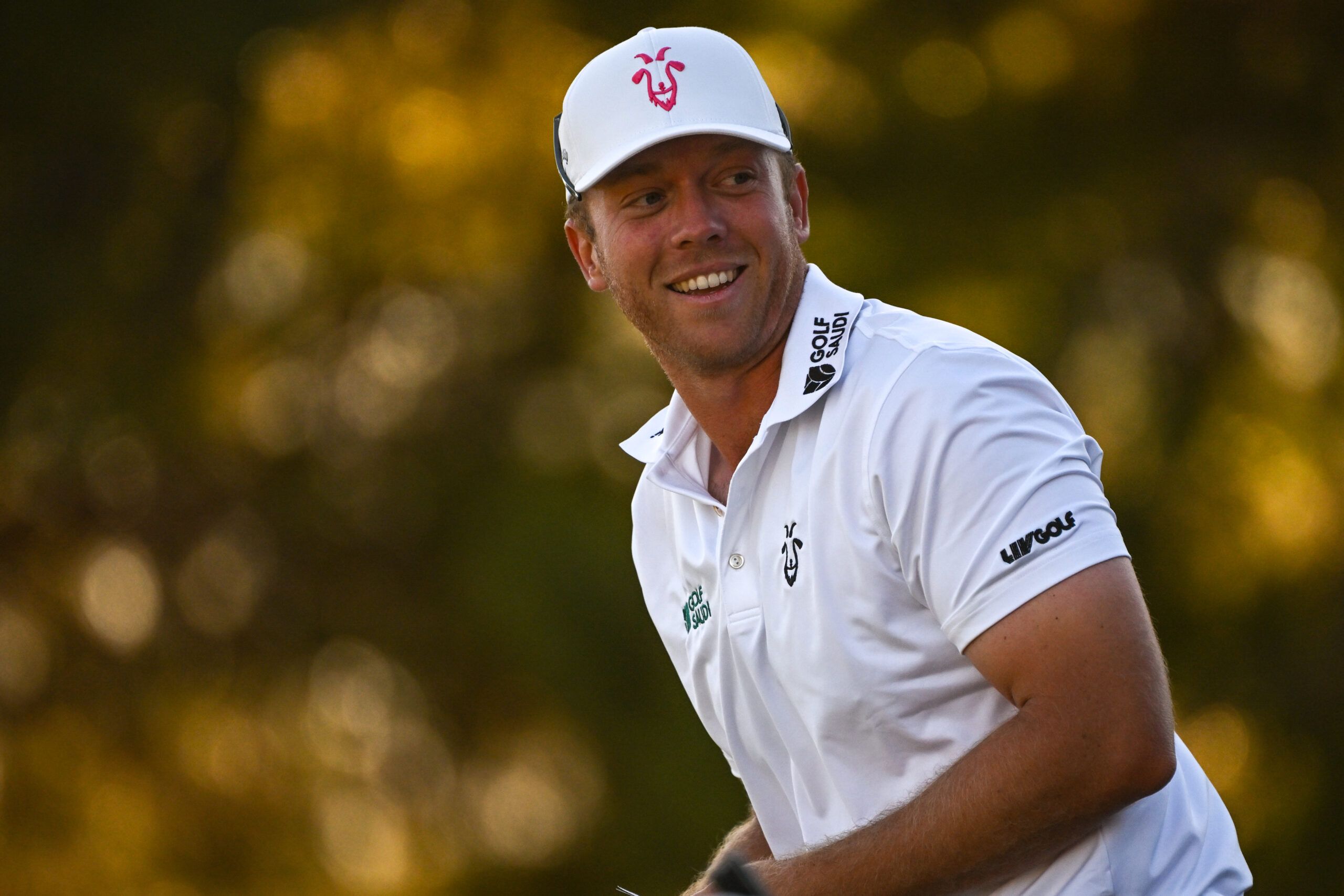 Talor Gooch fires another 10-under 62 to lead LIV Golf…