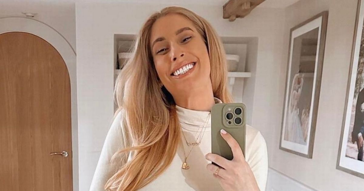 Stacey Solomon unveils naturally curly hair as she's…