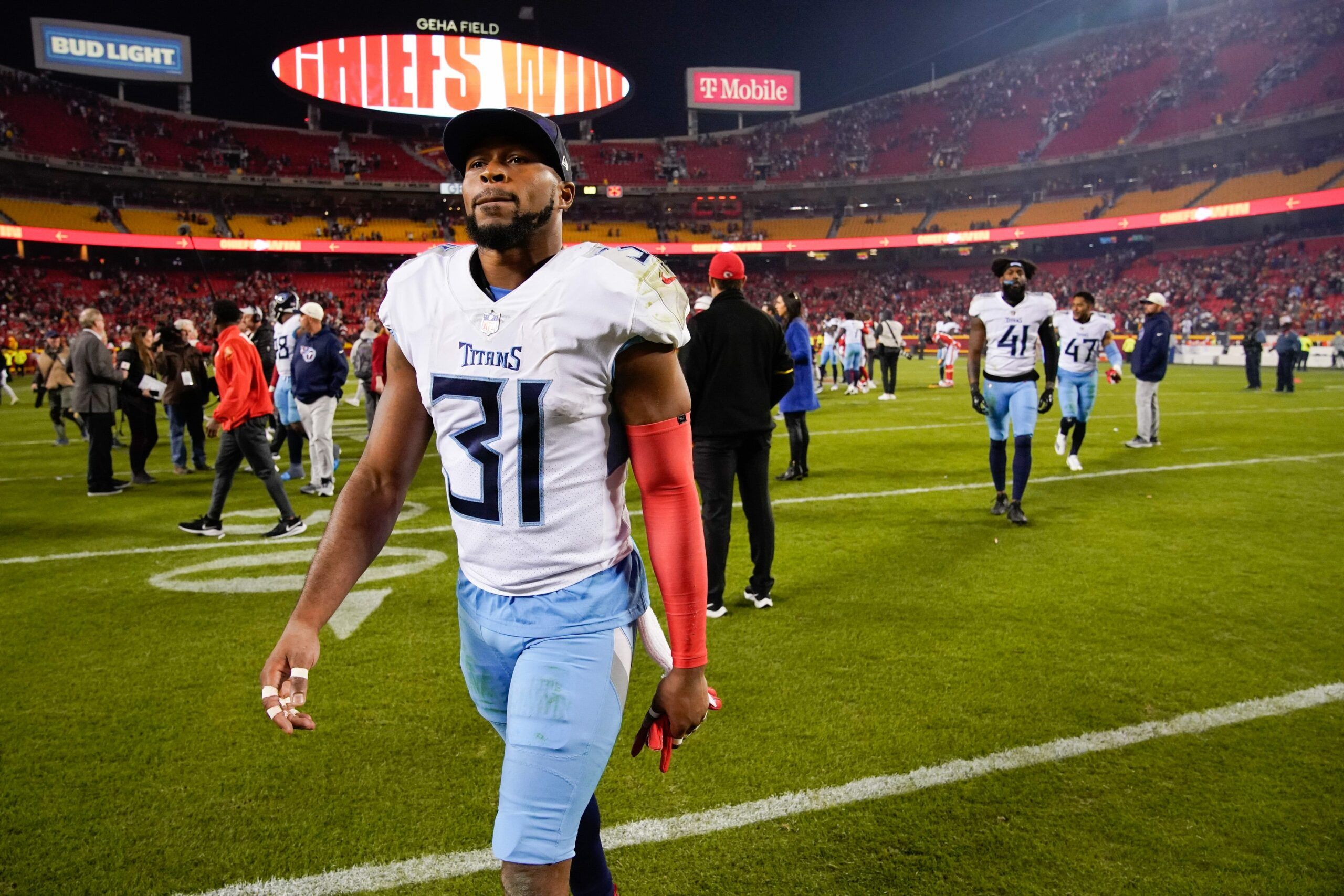 Titans GM confirms Kevin Byard was asked to take pay…