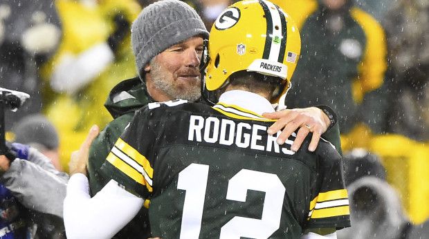 Brett Favre Had Nothing But Kind Words for Aaron…