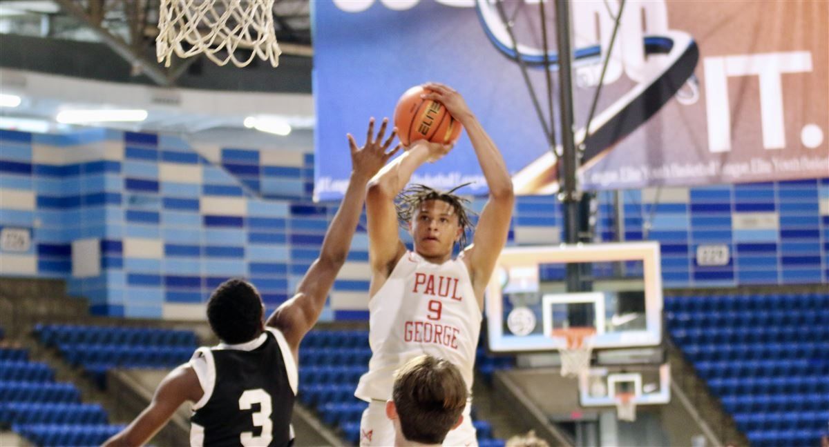 5-star SF Carter Bryant commits to a ‘perfect…