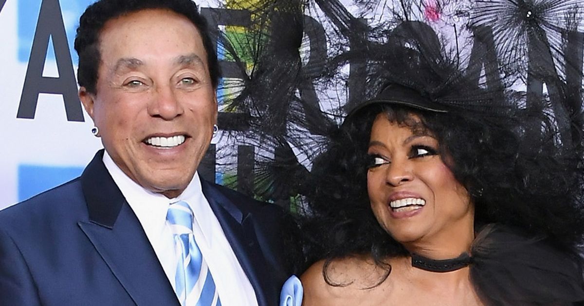 Smokey Robinson claims he had an affair with… Smokey Robinson claims he had an affair with…