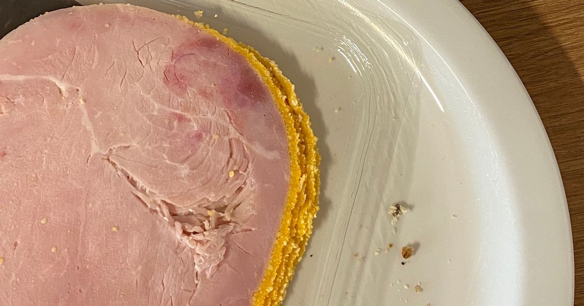 Women finds Princess Diana in a pack of Tesco ham,…