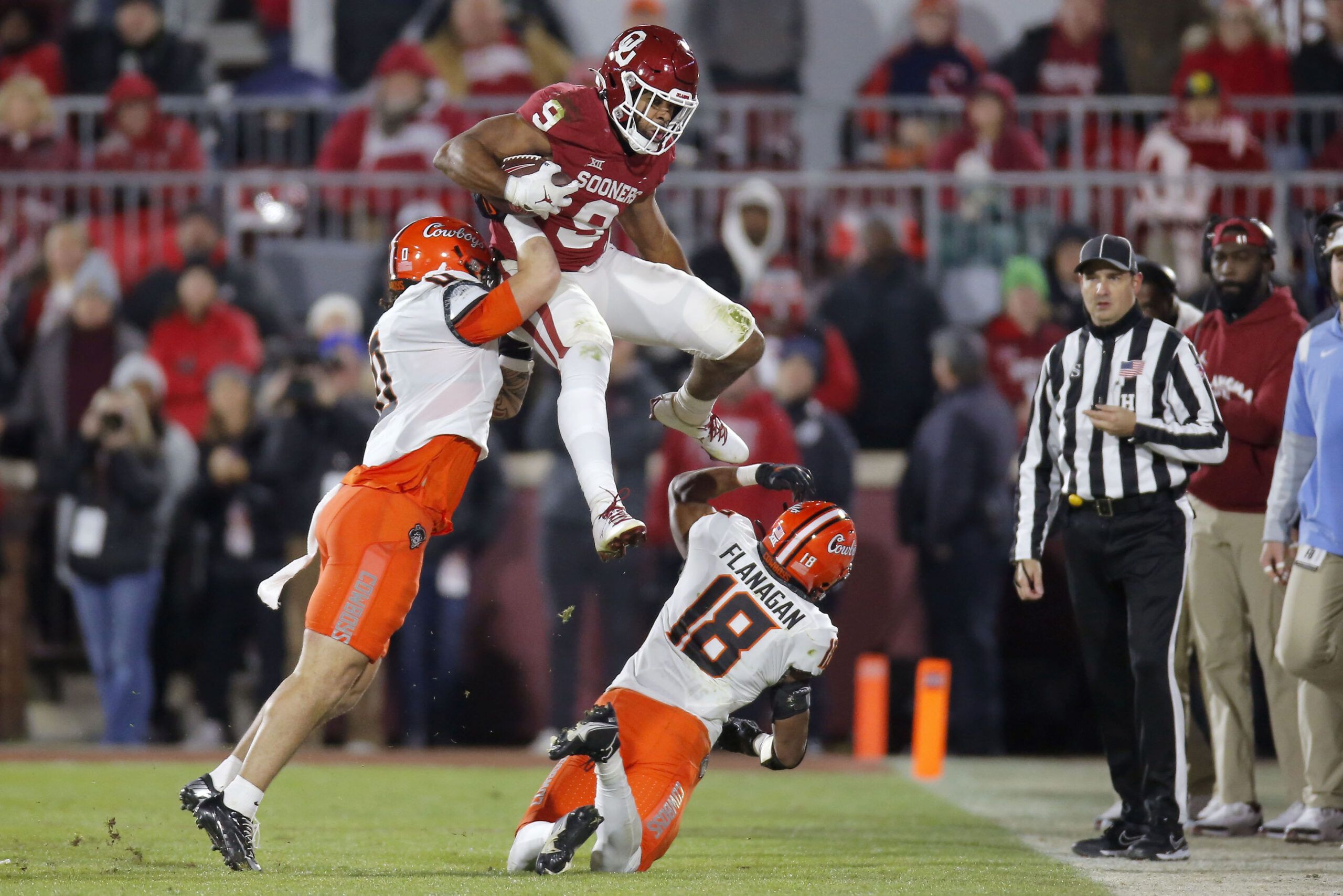 Is a position change in store for TE Brayden Willis?