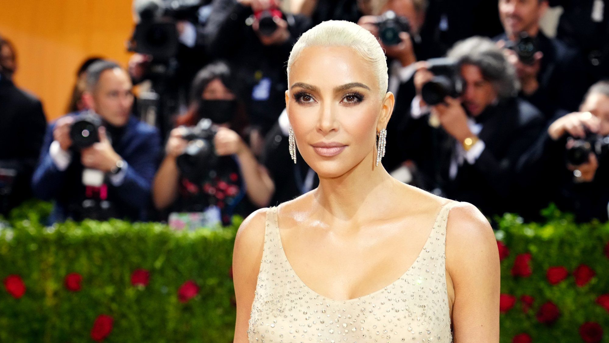 How to watch the 2023 Met Gala online right now: Time,…
