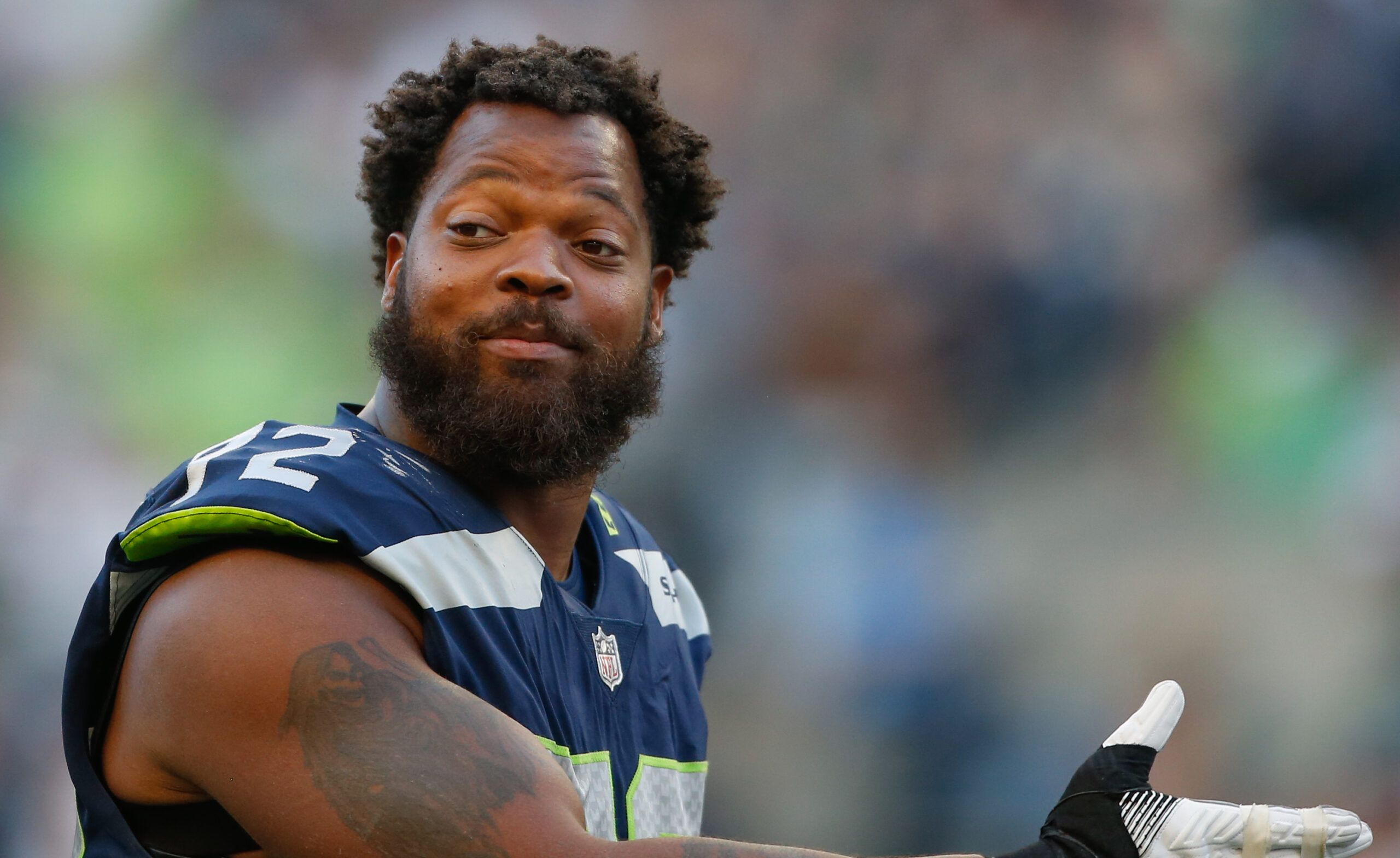 Michael Bennett shares a message for new Seahawks DE…
