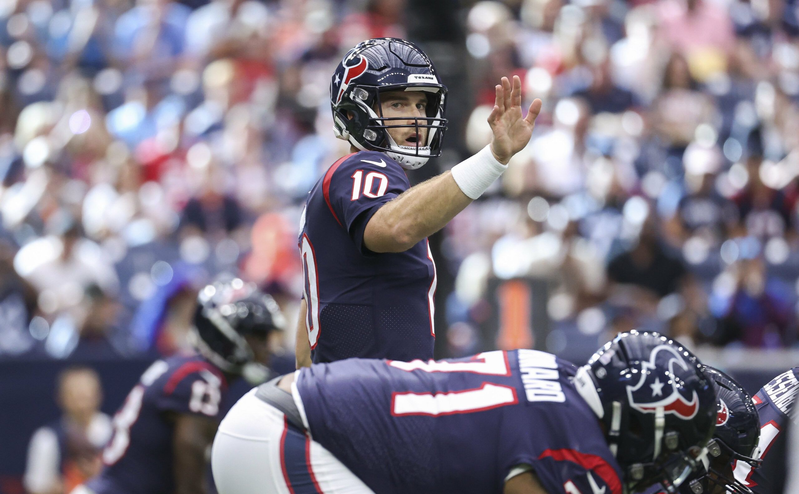 4 reasons why Texans fans should appreciate QB Davis…