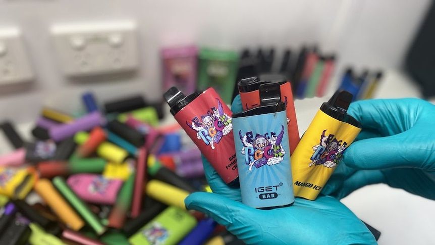 How will the government's changes to vaping work?