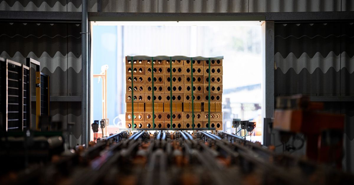 Production under way at biggest brick factory in Europe