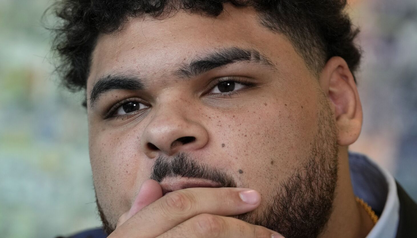 Bears’ top draft pick Darnell Wright makes no…