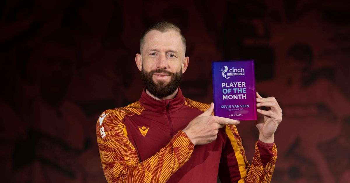Motherwell star Kevin van Veen wins Premiership player…