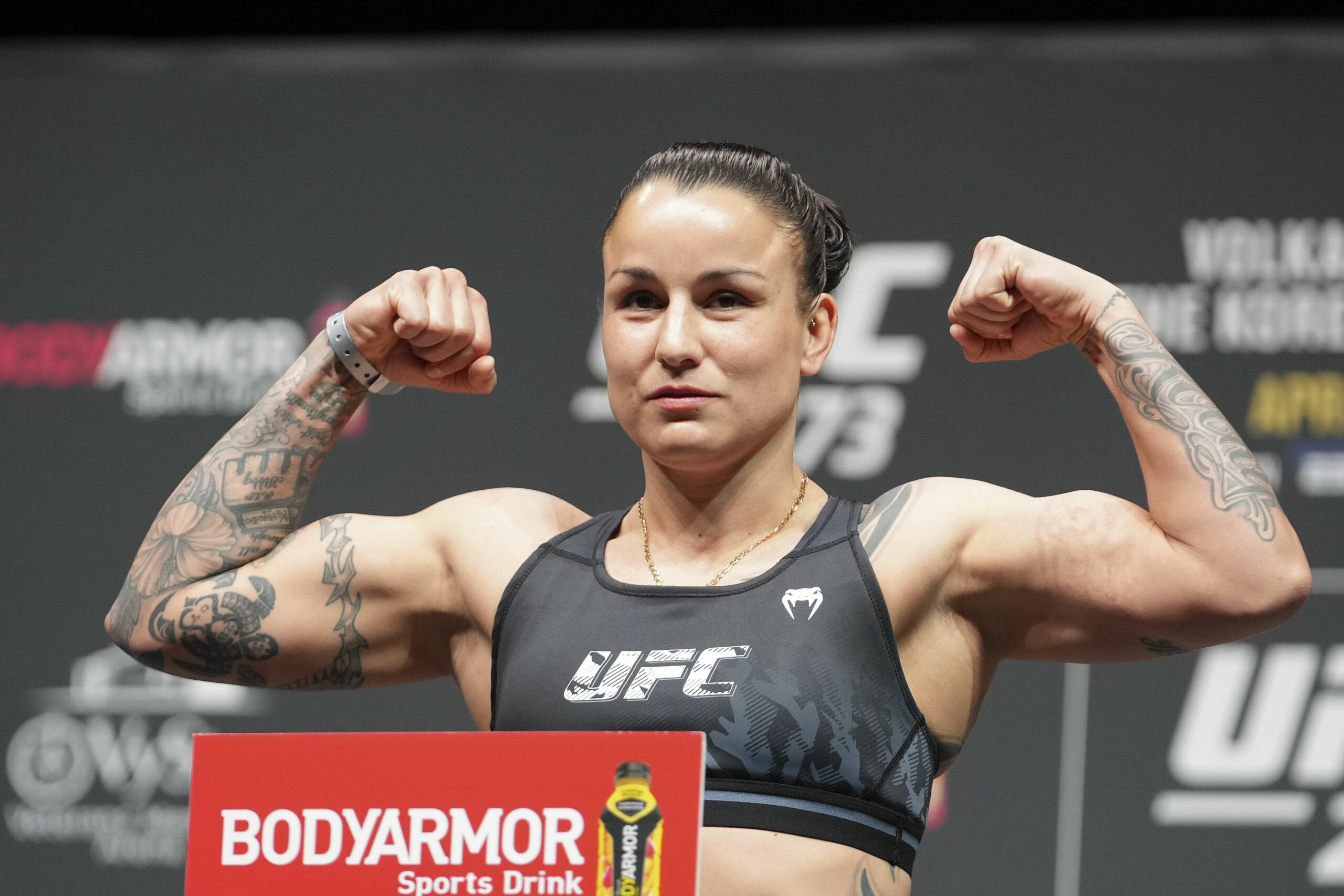 Dana White: Raquel Pennington will be backup for…
