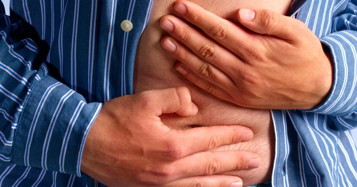 4 'red flag' bowel cancer signs that can appear months…