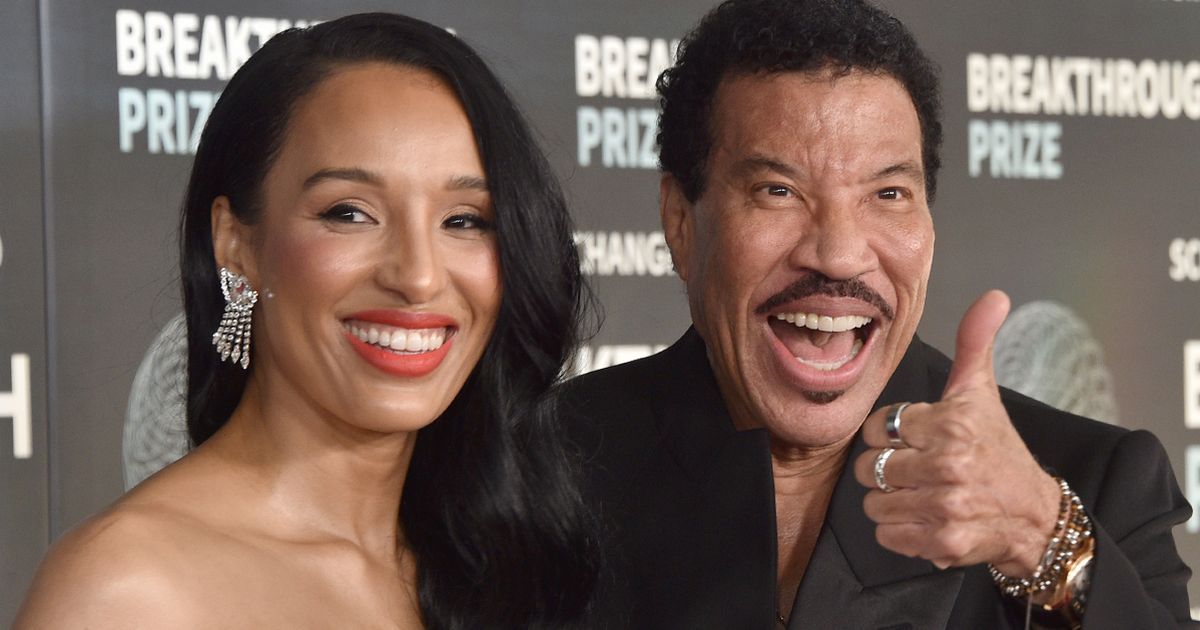Inside Lionel Richie's love life - from cheating…